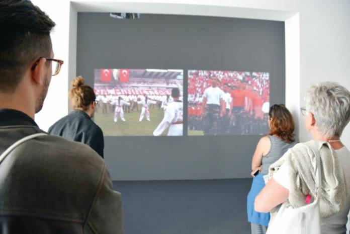 Documenta 14: Uygarlığın steril gözleriyle "Doğu'nun fenalıkları"na...
